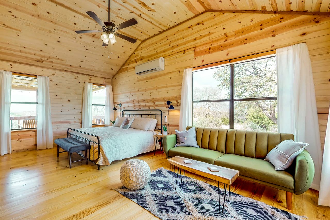 The 7 Best Texas Hill Country Cabin Getaways | Vacasa